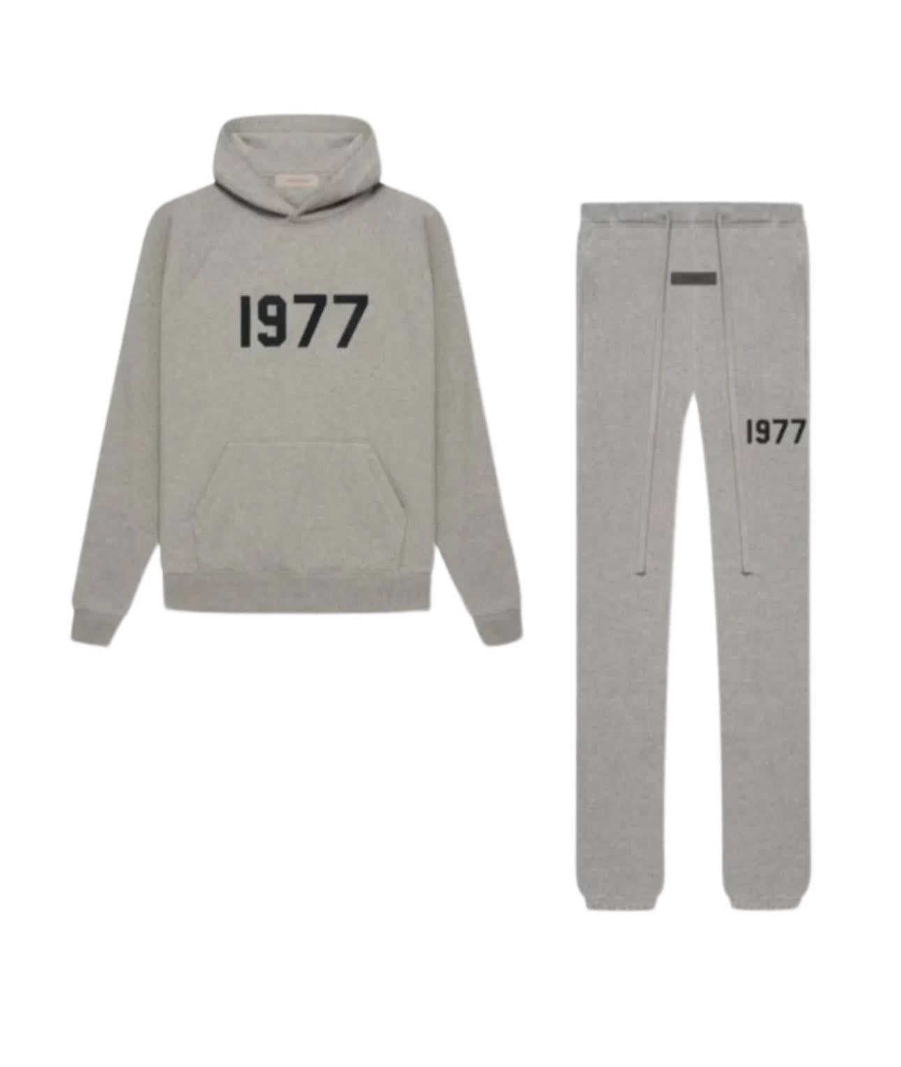Ensemble Essentials 1977 Gris/Noir – Drip-Core
